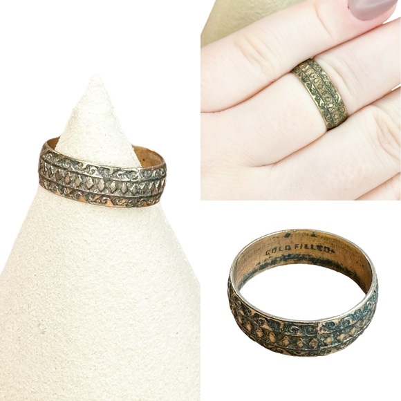 Vintage | Jewelry | Vintage Gold Filled Roman Style Diamond Engraved ...